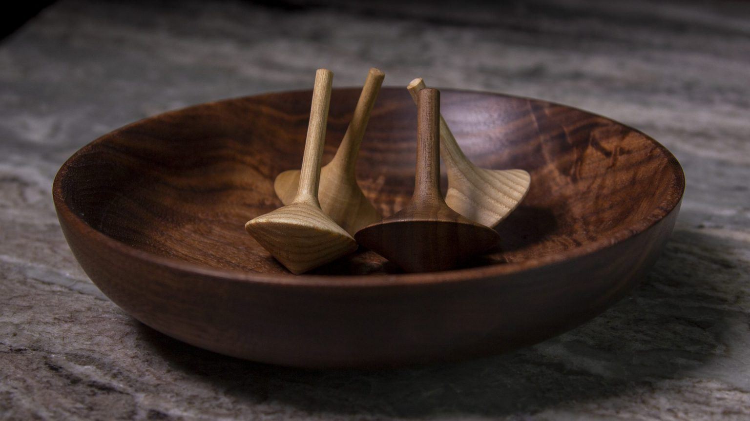 How to Make a Bowl From Scrap Wood - Hey Im a Maker